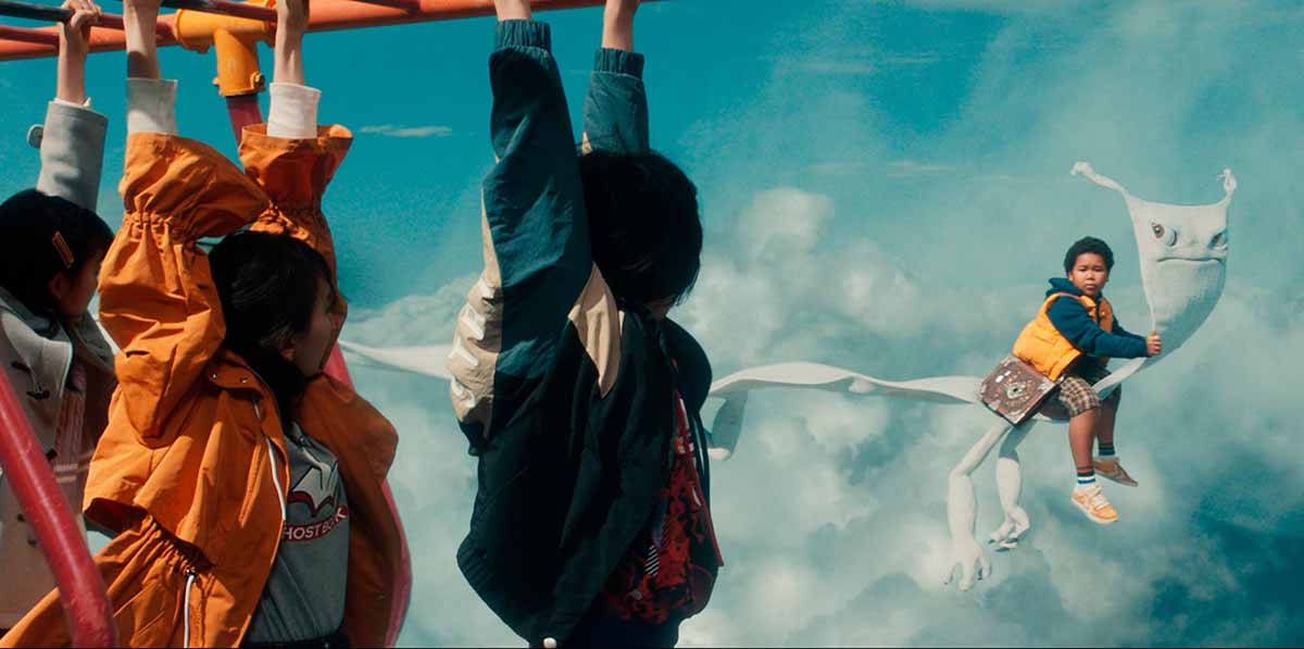 รีวิวหนัง Ghost Book อัศจรรย์หนังสือดูดวิญญาณ | แก๊งเพื่อนผจญภัยสะสมปีศาจ